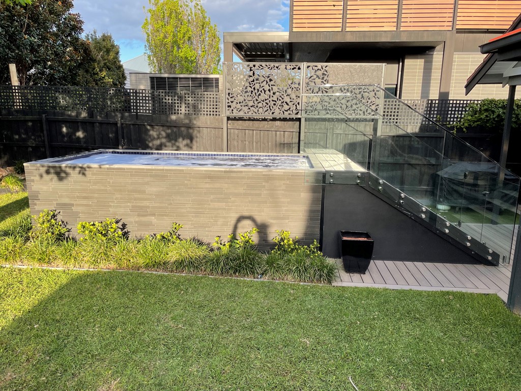 Glass Pool and Spa Fences - Swimco