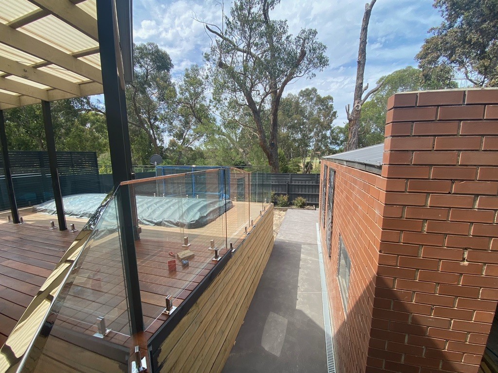 Glass Pool and Spa Fences - Swimco