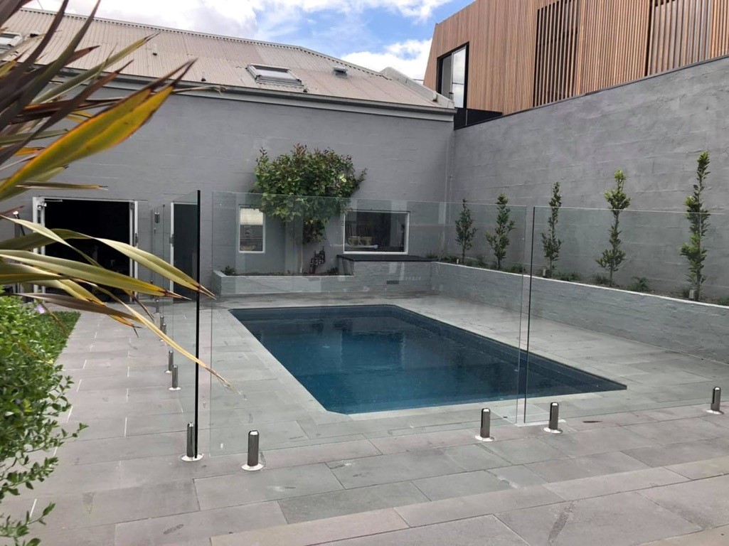 Glass Pool and Spa Fences - Swimco